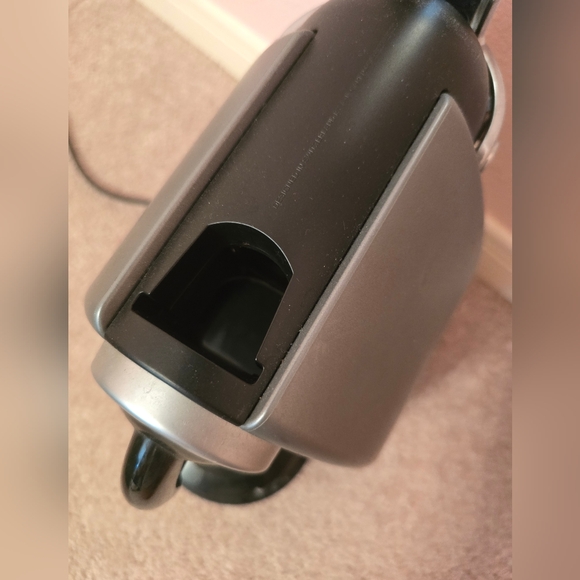 Nespresso | Kitchen | Nespresso Essenza Modelc0 Espresso Coffee Machine ...